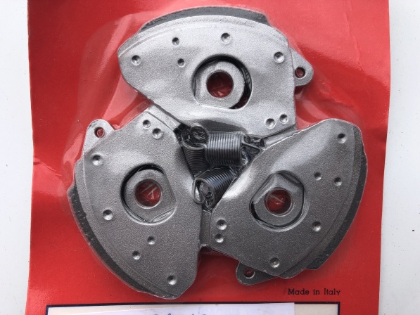 Electric start centrifugal clutch kit 3x Shoe/spring - mdinaitalia.co.uk