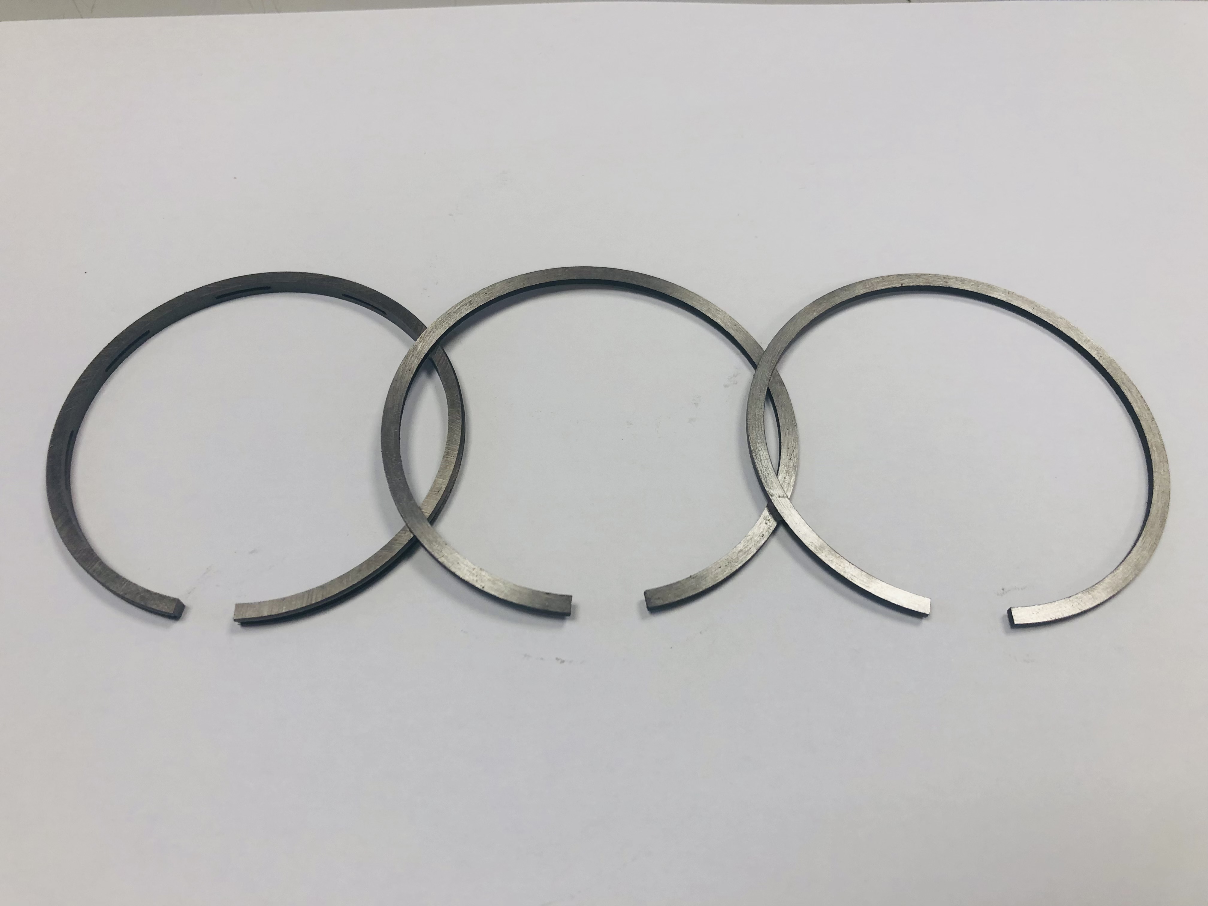 Piston Ring Set 62mm Nikasil Compatible - mdinaitalia.co.uk